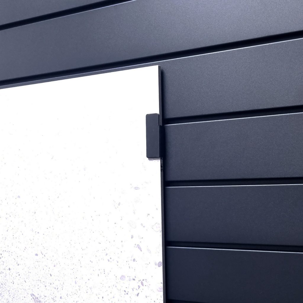 Black Right Tile Hook - Dinya Shopfittings